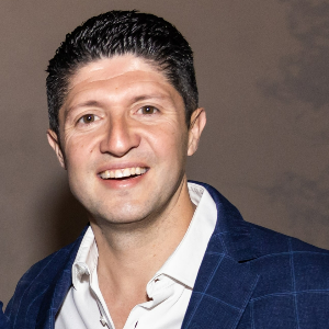 Daniel Cadena - Grupo Cadena | GRI Institute