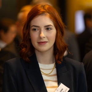 Maiara Tartari - VMT Construtora | GRI Institute